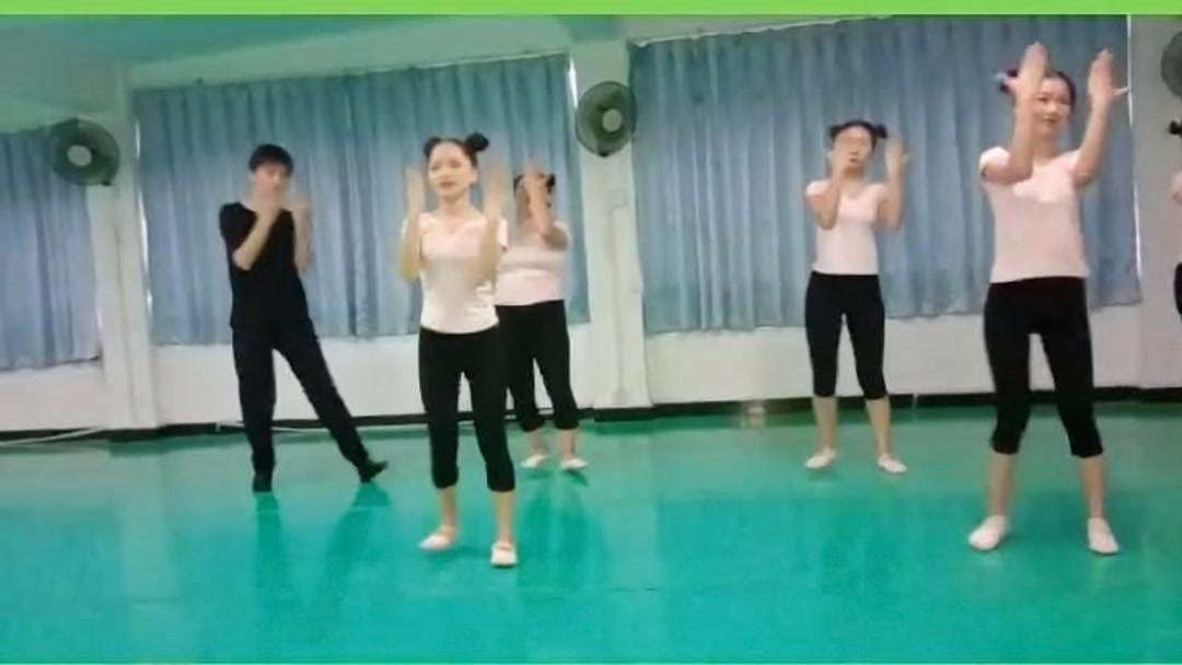 幼儿启蒙舞蹈创编《三字经》国学舞蹈教学,人之初,性本善…