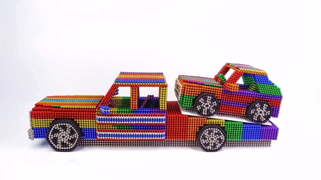玩具模型DIY,用磁力球拼装玩具拖车的过程!