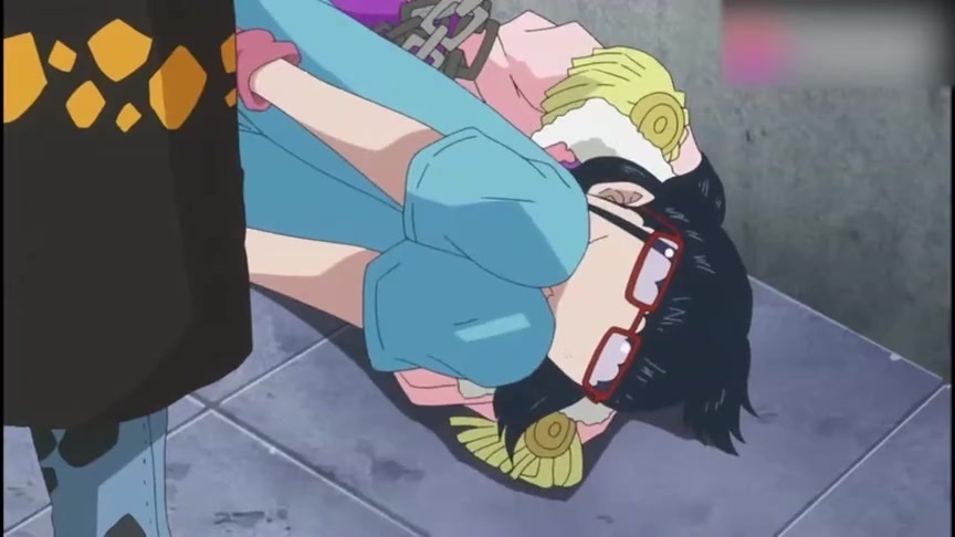 海贼王:达斯琪和斯摩格互换身体,达斯琪