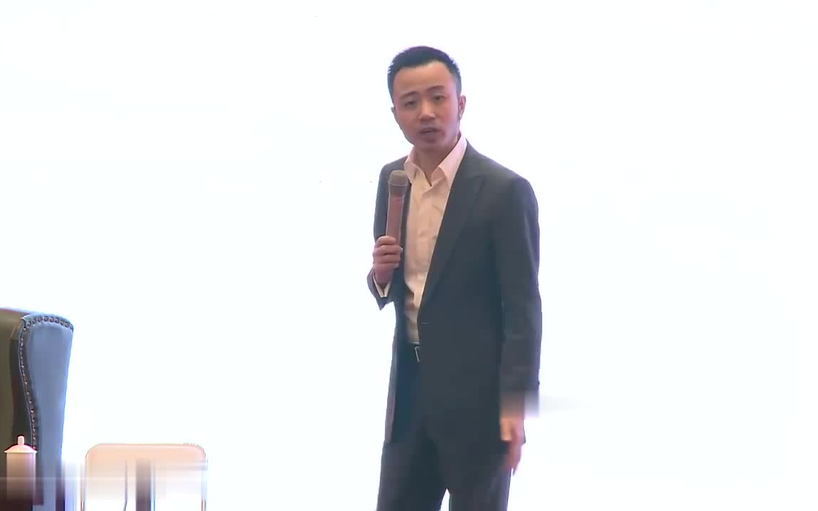 俞凌雄演讲2019:俞老师赢利之道现场分享成长经历_0