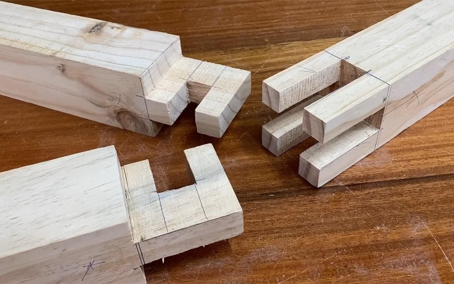 不用一颗钉子和螺丝,纯实木结构拼接,制作一张超好看的餐桌!