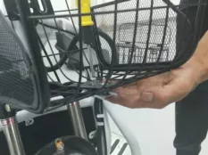 电动三轮车安装教程