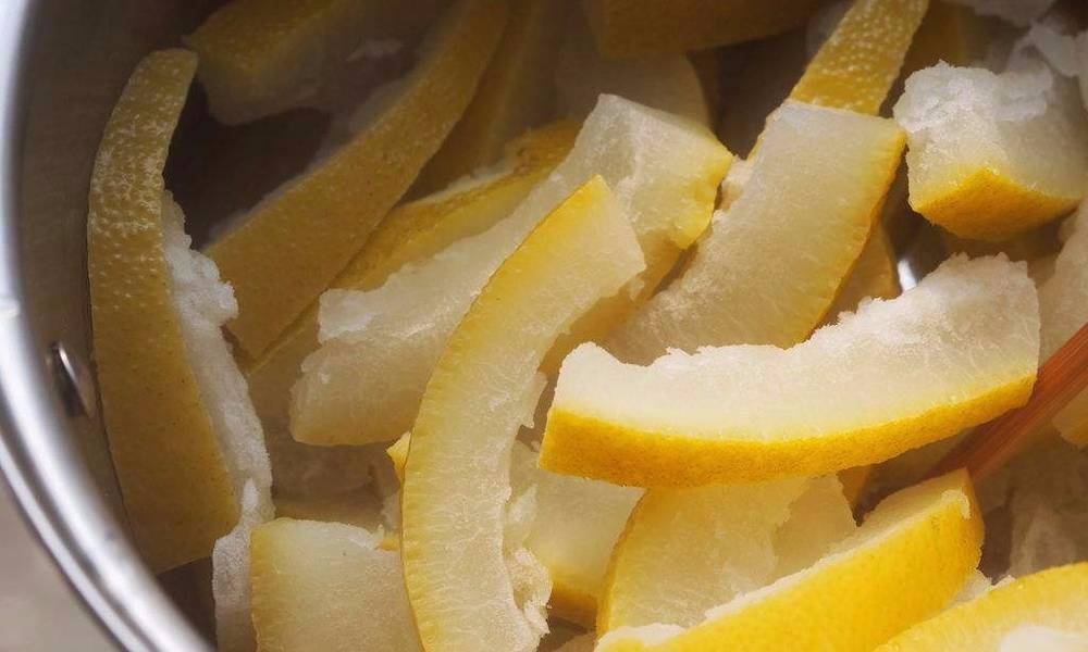 柚子好吃营养还丰富,柚子皮还可以止咳,还能有效抗衰老