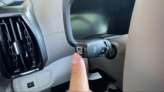 星车大曝光:北京现代ix35灯光及雨刷拨杆的小设计