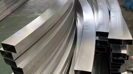 拉弯铝方管造型