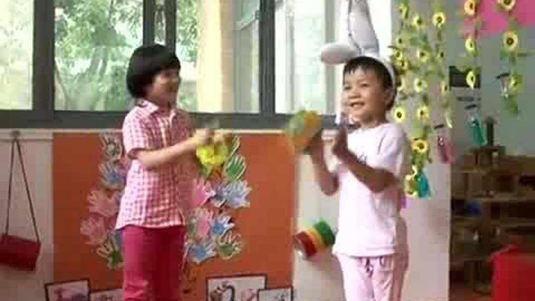 幼儿园优质课_游戏化打击乐 大班 《喜羊羊和灰太狼》