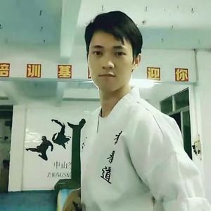 小龙教练
