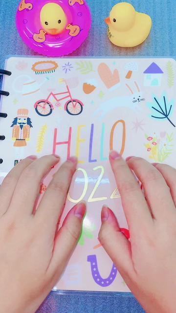 快人一步,我已经在贴2023日历手帐了!