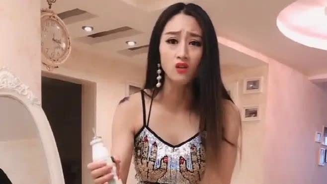 老公把过期的奶扔了,老婆捡回来热热给老公喝,结果太逗了