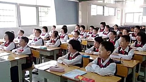 (广州版)小学英语四年级下册 Module 5 Sports广州