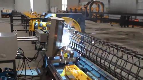 厉害了的制造,全自动钢筋笼滚焊机,真的是科技解放双手