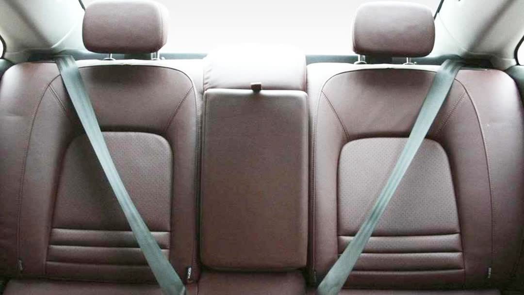 安全带、安全气囊看似简单的配置,背后都有一个悲伤又幸运的故事