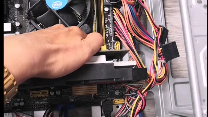 气死修电脑的了,电脑黑屏不启动,自己拆开主机摆平#基地直发