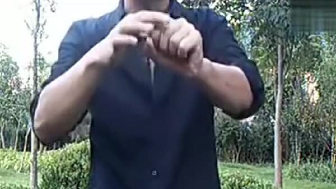 魔术视频教程 简单硬币魔术教学 用硬币变魔术