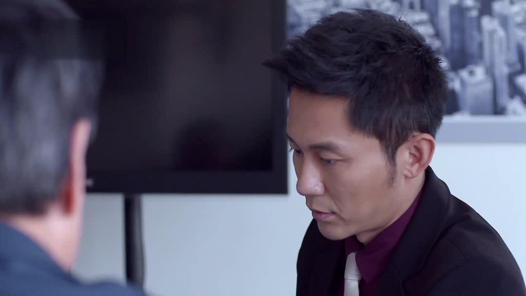 主管检查资料发现数据对不上,下属却在他电脑上留下一行字