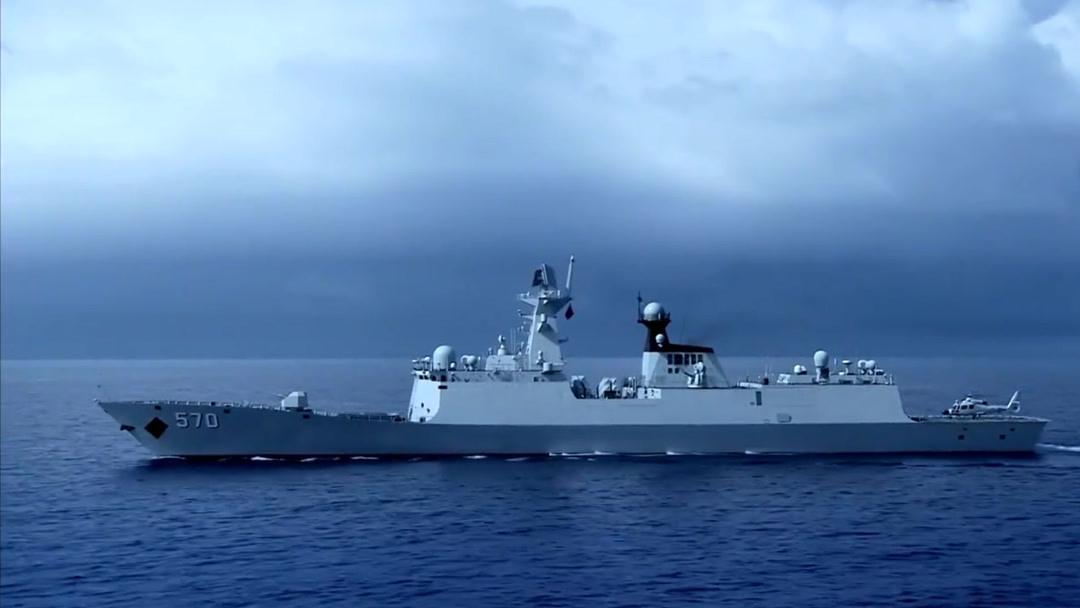 中国海军特战的军舰,简直太帅了,哪个男人能不心动!