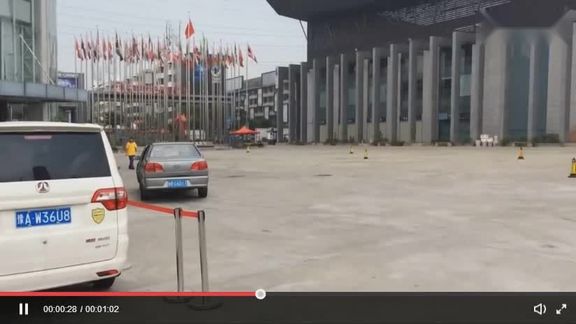 比亚迪唐200米加速赛