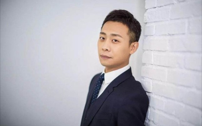 不能错过的播音腔男孩【张译】诗朗诵《面朝大海,春暖花开——海子》