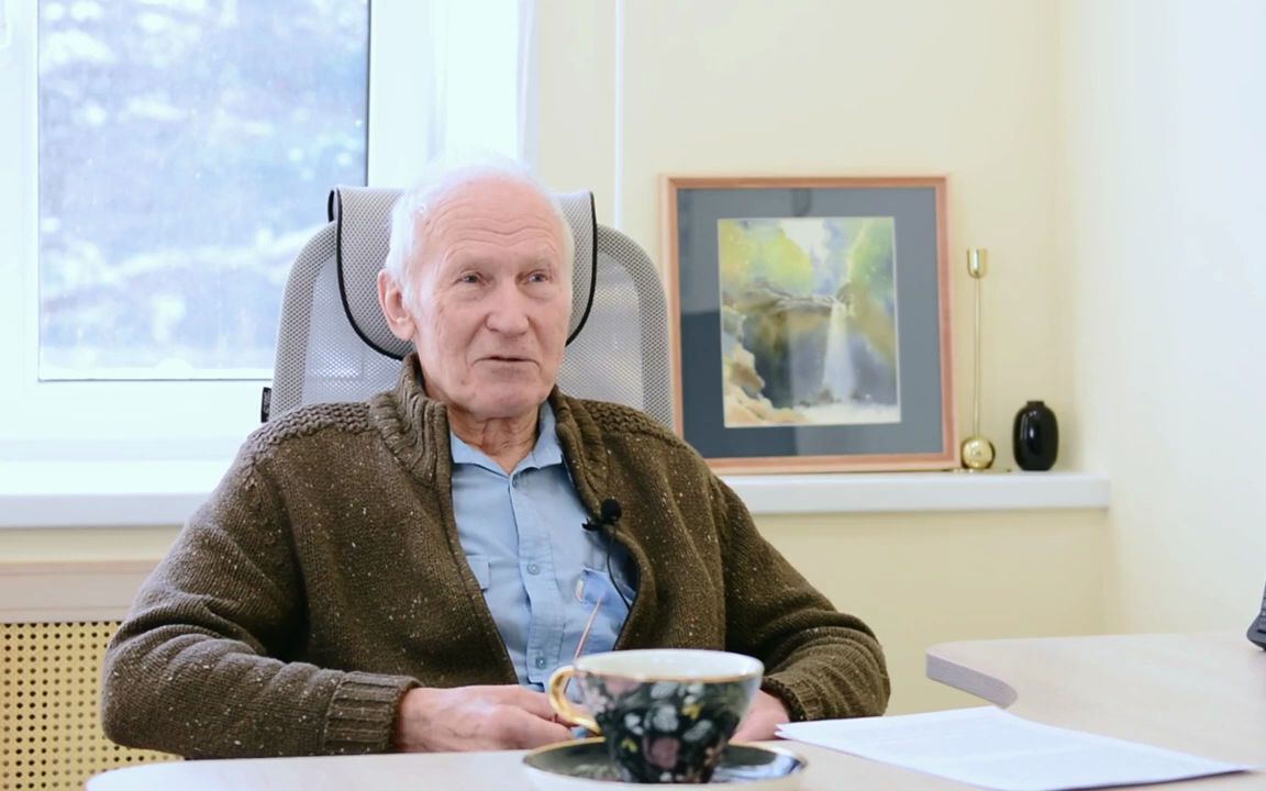 (俄语+简介)计时器 时间的见证人 特卡乔夫