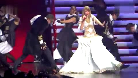 泰勒斯威夫特上海演唱会i know you were trouble