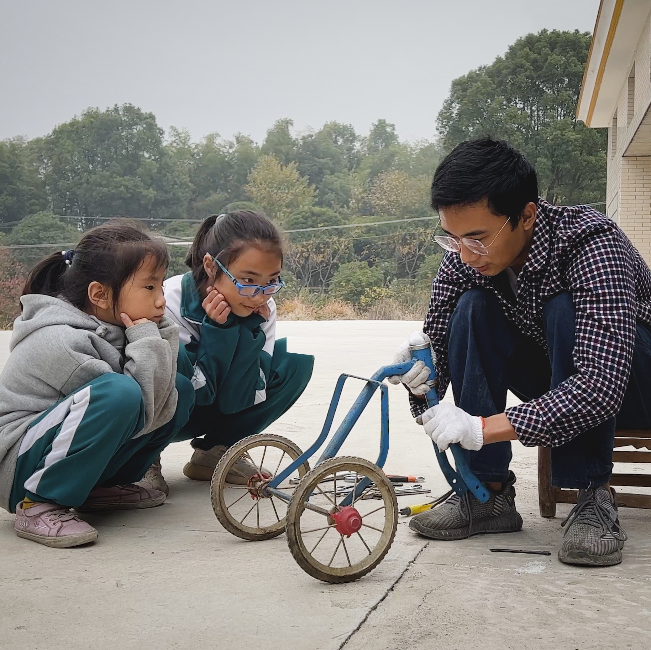 会手工的唐爸爸 