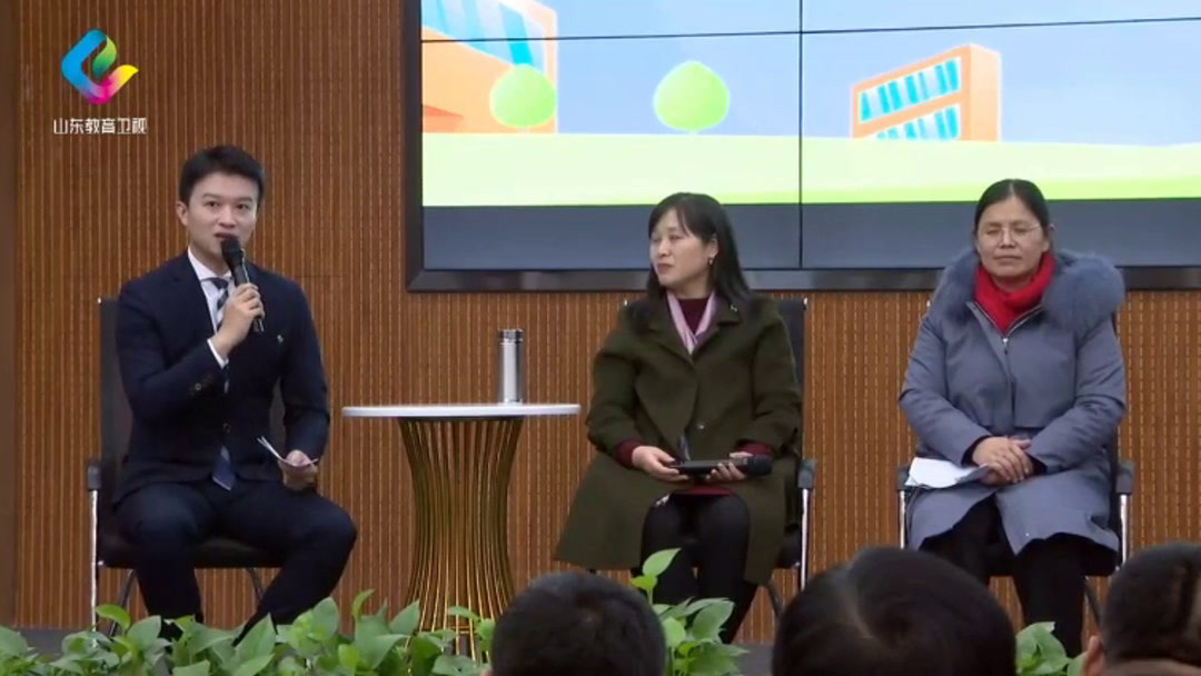 探讨交流:乡村家庭教育的常见问题解析与亲子关系指导