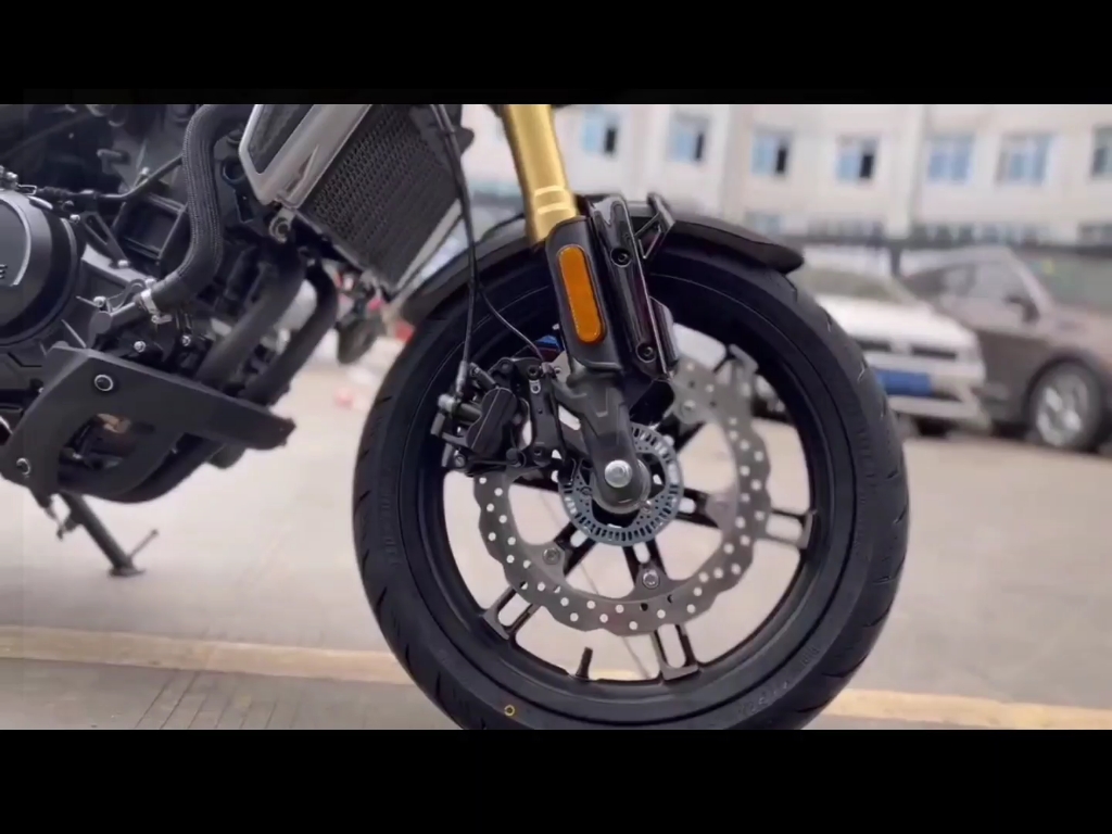 成都首台无极350AC提车