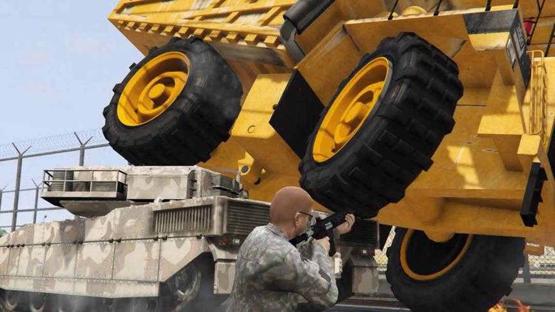 模拟飞行-矿车怒闯美国军事基地