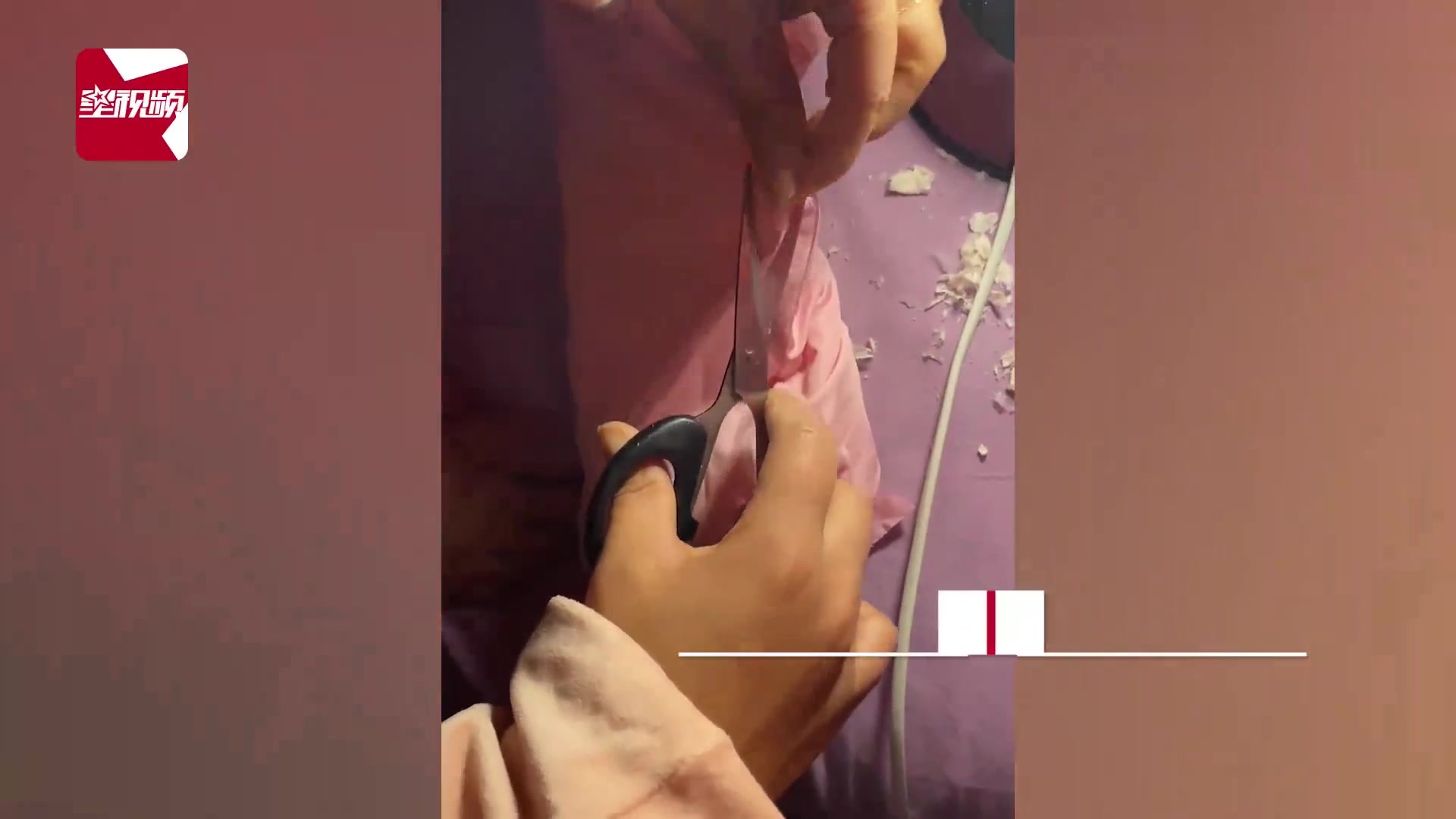 妈妈为女儿花169元网购羽绒服,洗后有异物感,剪开一开瞬间气炸