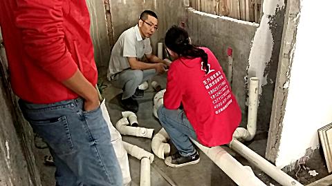 卫生间水电位固定排粪管口地漏管口下水管口精装修水电技工广州培训点