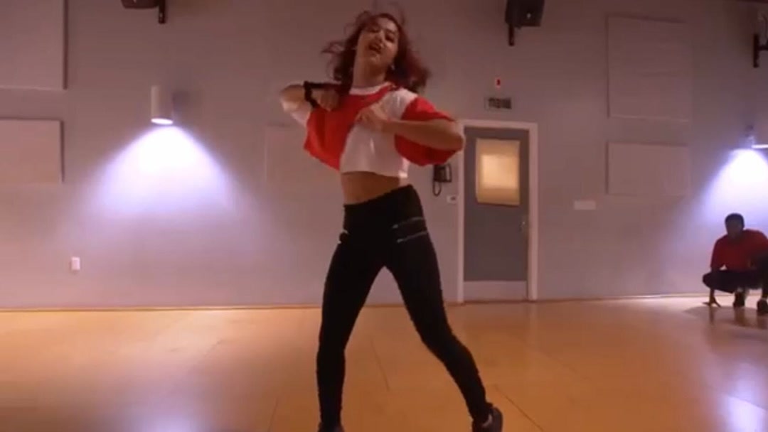 舞蹈教学:小姐姐跳超酷爵士舞,好有魅力的舞蹈!