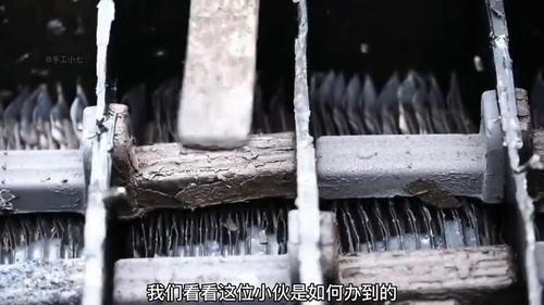 这样奇葩的电瓶修复技术你见过吗?真的是高手在民间,太牛了