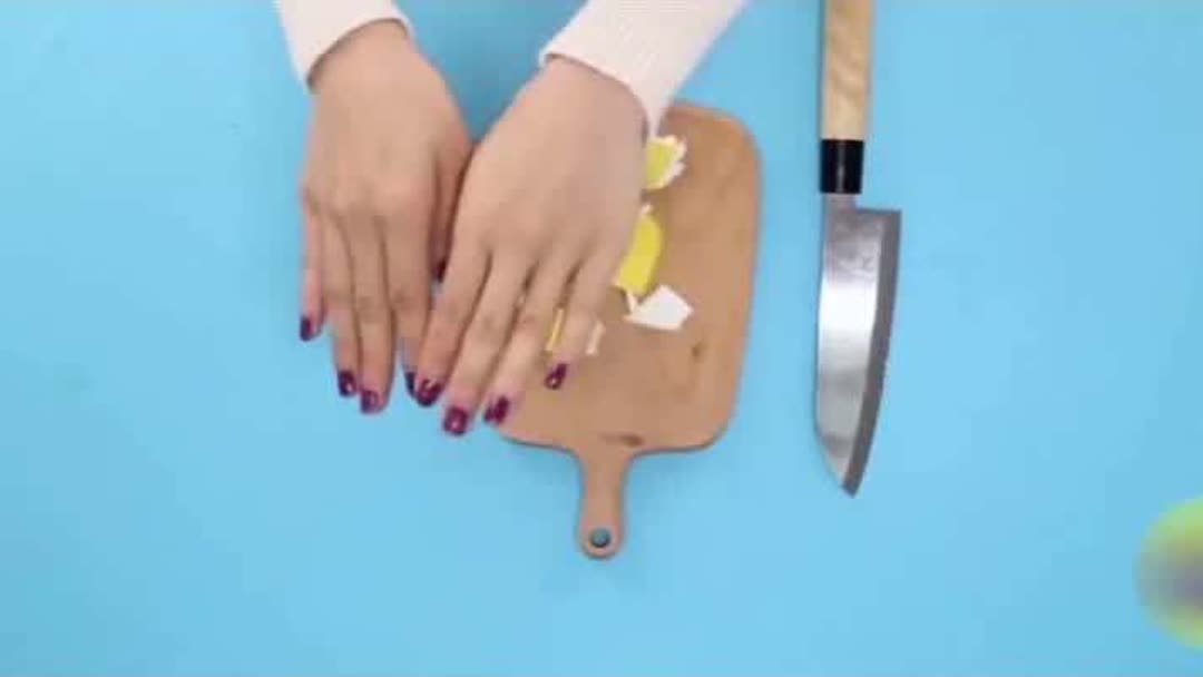 柚子皮的功效与作用及食用方法,柚子皮泡脚功效与作用是?