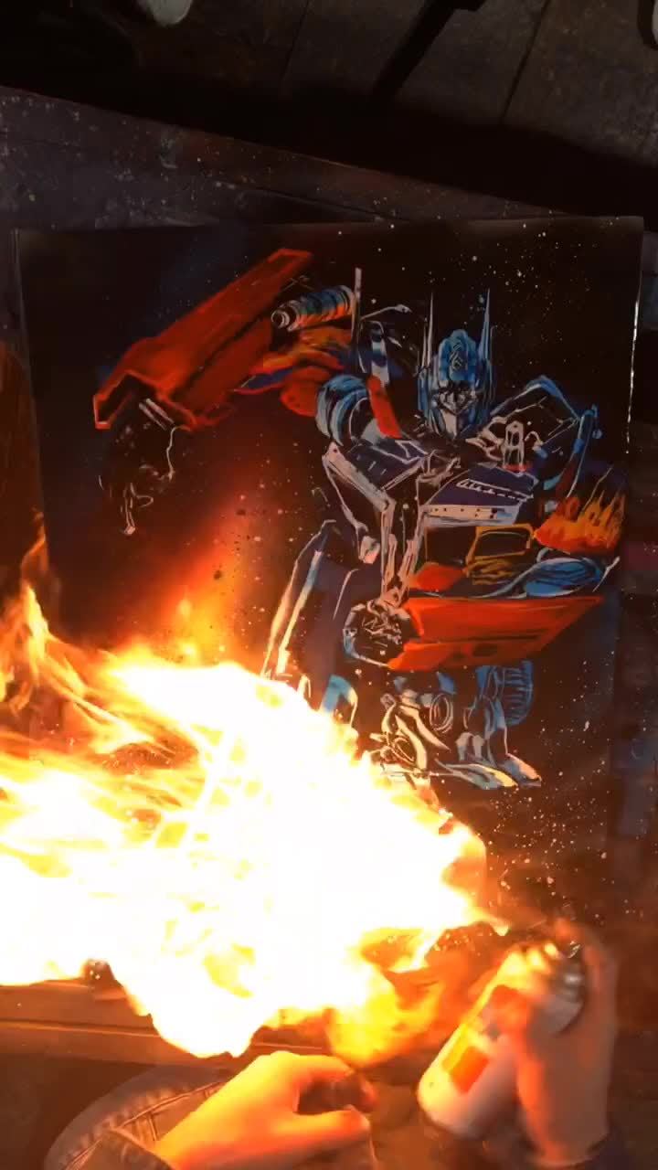 ...我会让大家知道喷漆画的神奇,更多的精彩等着你!变形金刚 漫威 画画