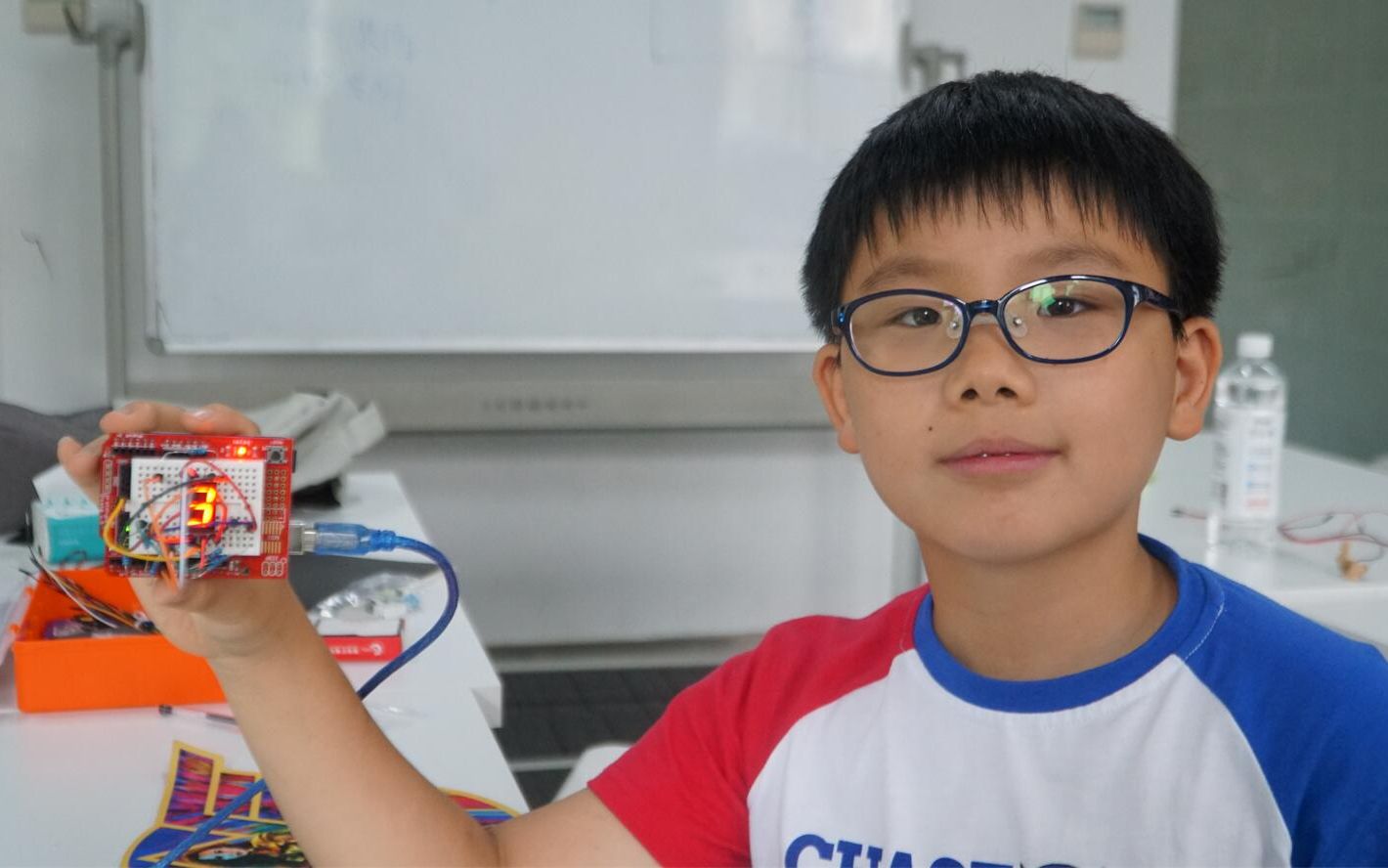 Arduino C语言 函数的定义与调用 邵子洋(二年级)