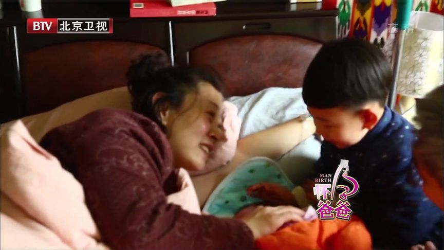 身边:36岁孕妇水中分娩,五分钟顺利生下,谁料孩子.