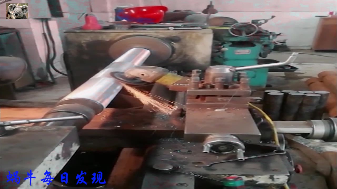 老师傅用普车干活的活比数控都亮,今天我算是发现原因了,这个方法真...
