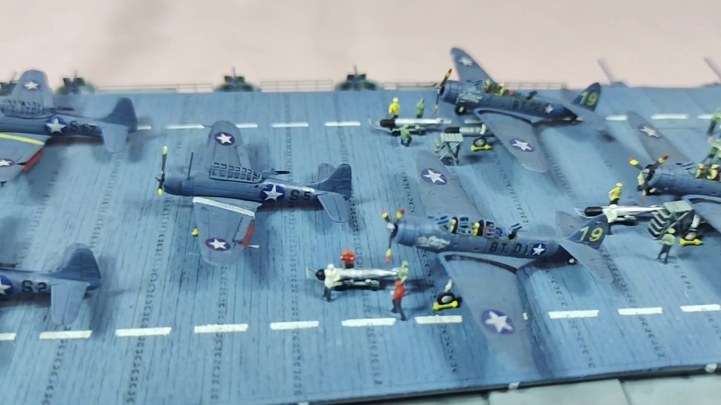 传奇 CV6企业号航空母舰模型