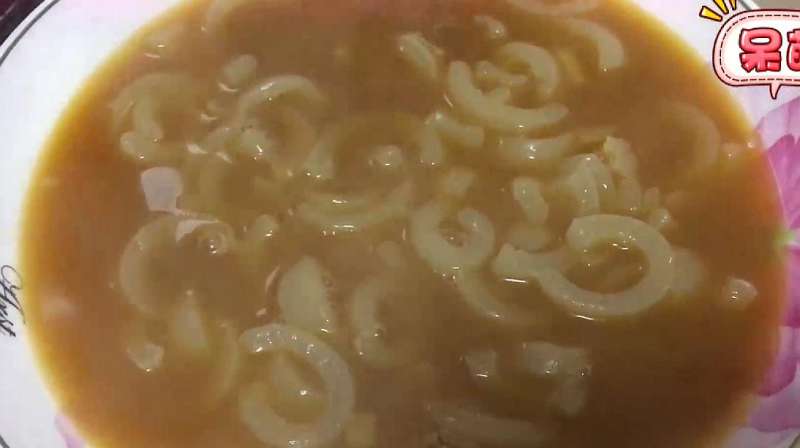 教你自制猪皮冻的做法,看着就超有食欲,馋得我口水直流
