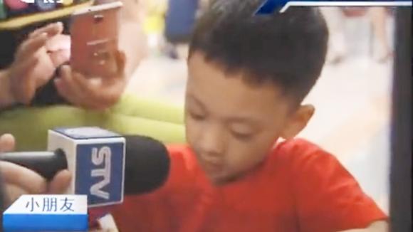 亲子游戏进社区 孩子大人都受益