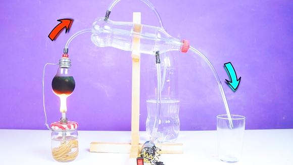 小伙为科学展制作了不起的蒸馏器,材料其实很简单,只是很难想到