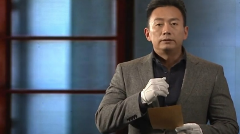 青蒿素提取经历数百次失败,屠呦呦最终在古书中获得灵感