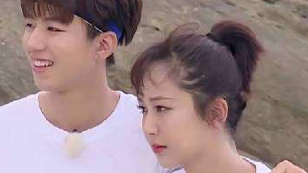 王俊凯新剧上线,杨紫跑来微博留言,网友:葡萄太可爱