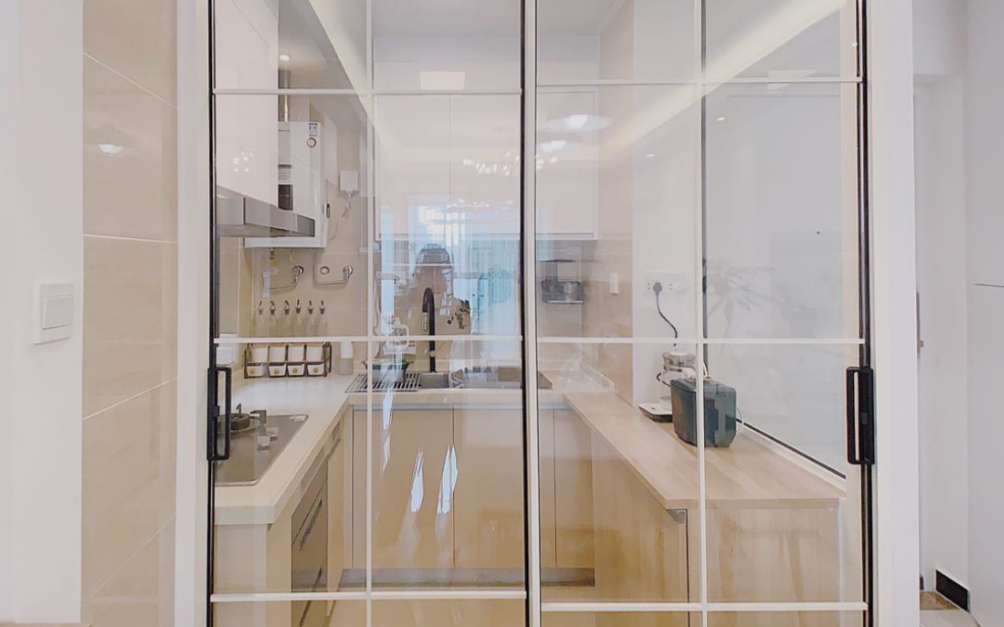 小户型装修|打造全网独一无二的厨房小伙伴对我家的厨房感兴趣,今天...