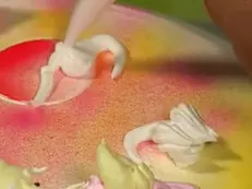 王森生日蛋糕裱花视频 如何学习裱花