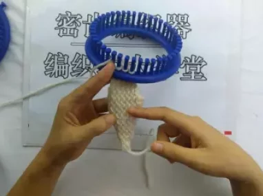 ...减针--编织器大学堂--围巾帽子编织神器视频教程--围脖披肩毯子毛衣...