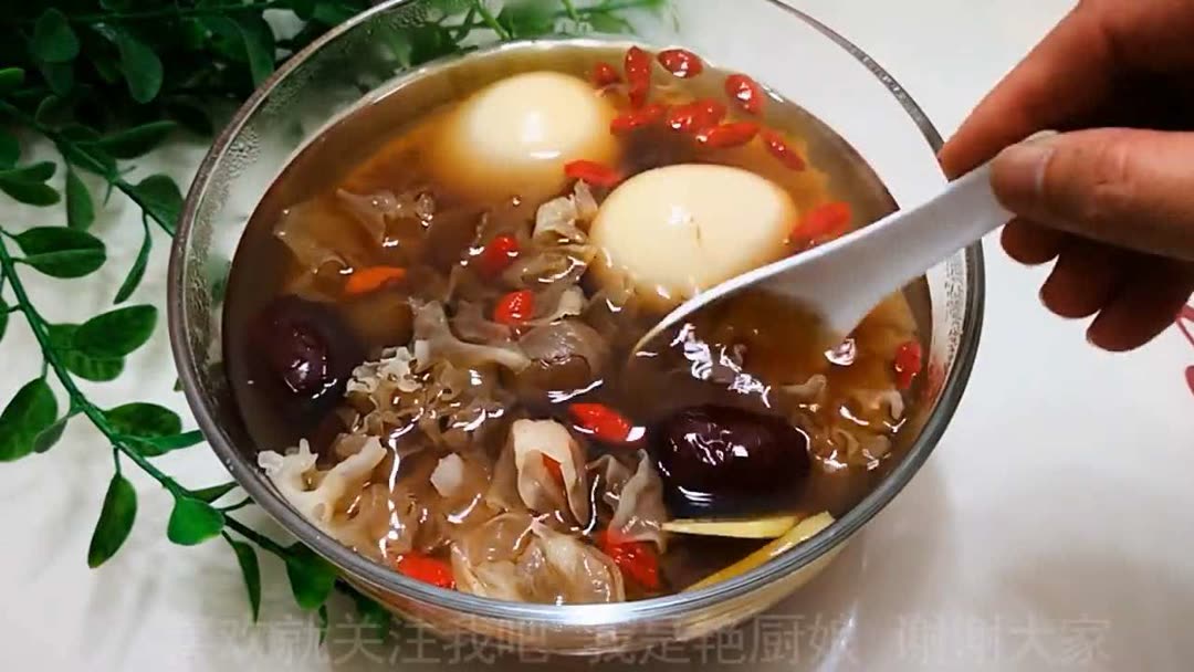 红糖姜水煮鸡蛋,补气养血,健脾暖胃,赶紧做给心爱的她喝吧