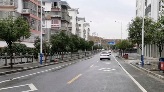 武汉新冠病毒隔离期的小县城状况