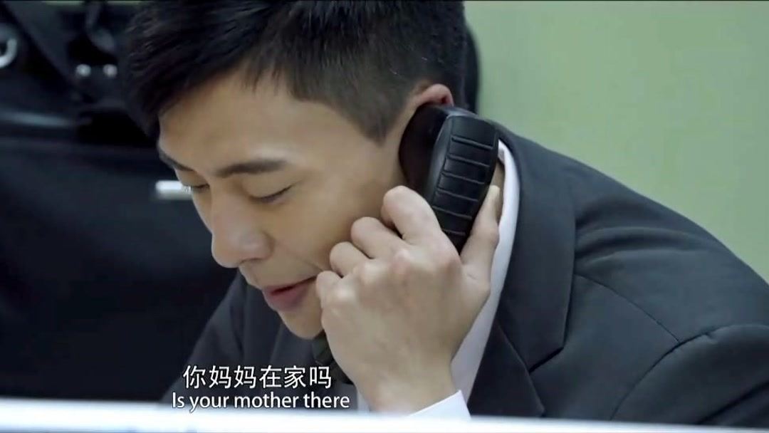 男子打电话吸引客户,这口才简直没什么毛病!