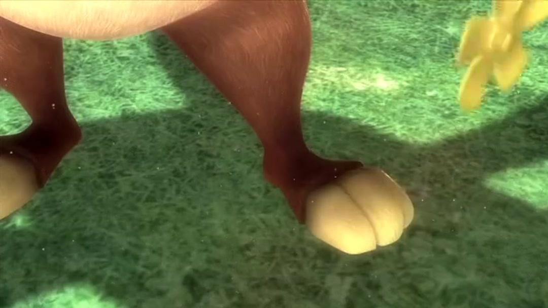 我们家小孩最近迷上了《熊出没之丛林总动员》机器小怪兽,搞的爸妈...